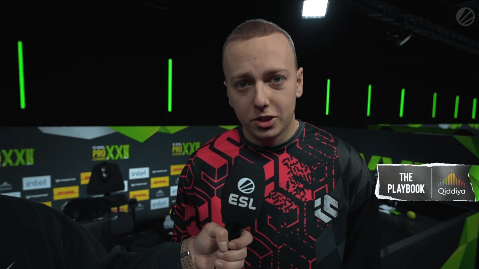 cairne рассказал об атмосфере в Inner Circle на EPL S22 - Offstage