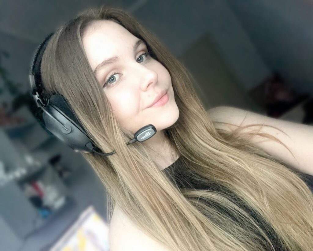 kyossa высказалась о женской сцене в CS - Offstage
